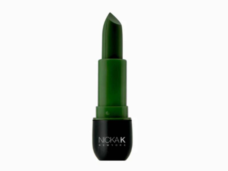7 Best Green Lipsticks for a Bold Fashion