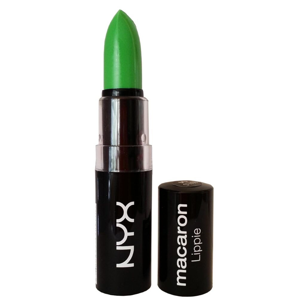 7 Best Green Lipsticks for a Bold Fashion